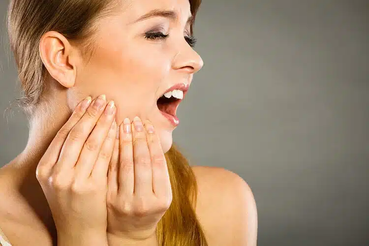 How Adult Orthodontics Can Help with Jaw Pain and TMJ Issues ...